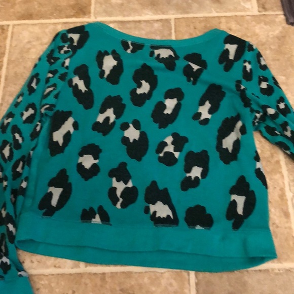 Justice | Shirts & Tops | Justice Emerald Green Cheetah Crop Top | Poshmark
